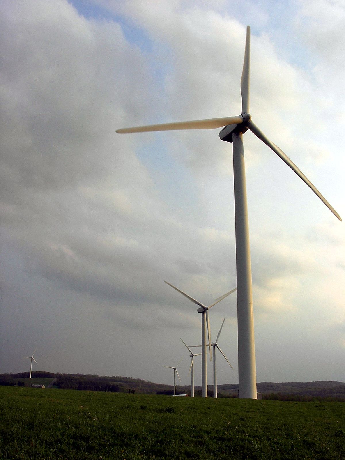 Wind Turbine – Energy Hill at Bucknell University
